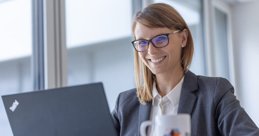 Interview ESG Reporting Handelsblatt Lisa Scharrer Header - BIG.Cube